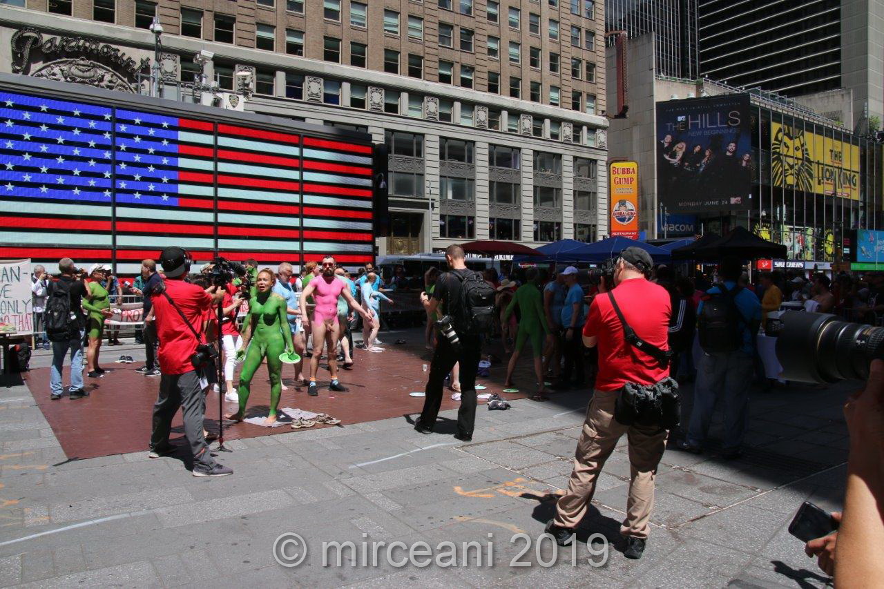 Protest against Divisiveness | Manhattan (and not only) - Faces & Places